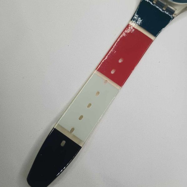 Vintage 1997 Swatch GK727 Ringelsocke Swiss made wristwatch Day-Date | WatchCharts Marketplace