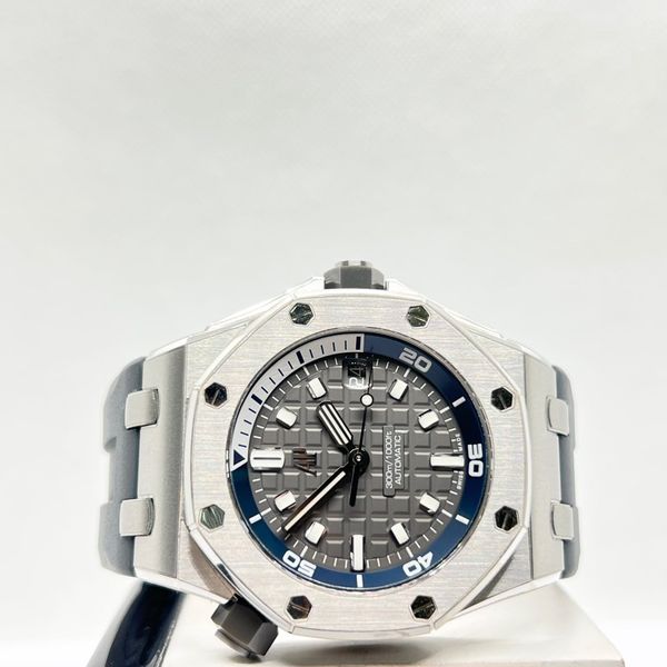 Pre Owned Audemars Piguet Royal Oak Offshore “Diver” 15720ST Grey Dial ...