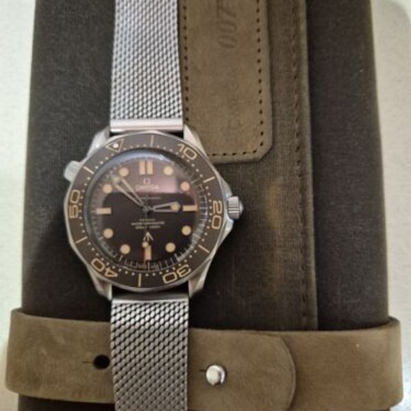 OMEGA Seamaster No Time to Die, James Bond 210.92.42.20.01.001 2022 Full B&P | WatchCharts ...