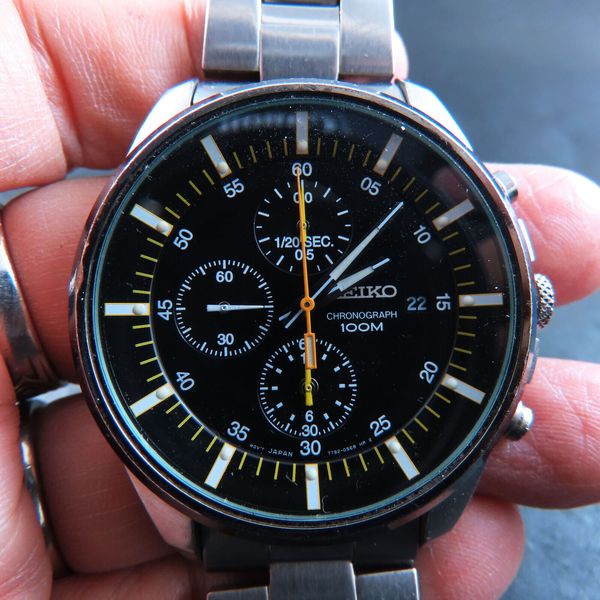 7T92 Japan Seiko Chronograph Quartz Men Watch | WatchCharts Marketplace