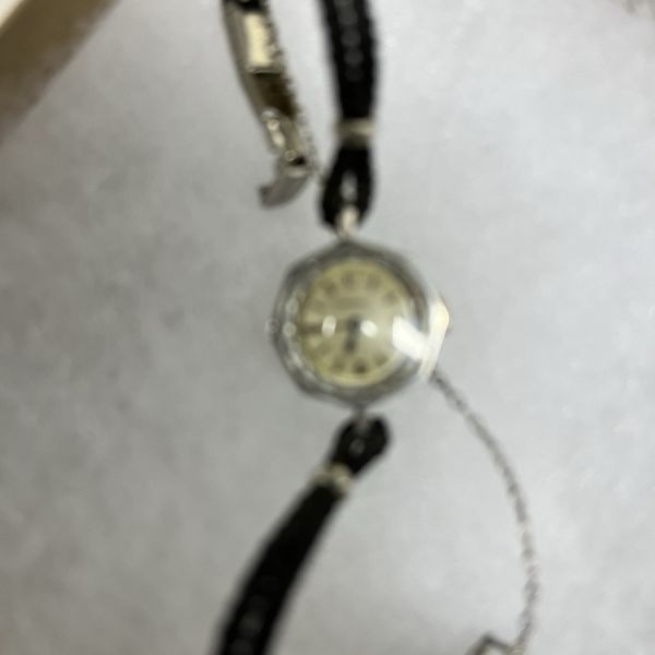 Longines Vintage Ladies Octagonal Watch in 14K white gold | WatchCharts ...