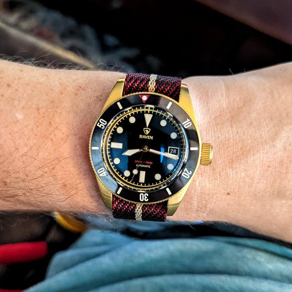 [WTS] Raven Trekker (2022 model) in PVD Gold - priced to move ...