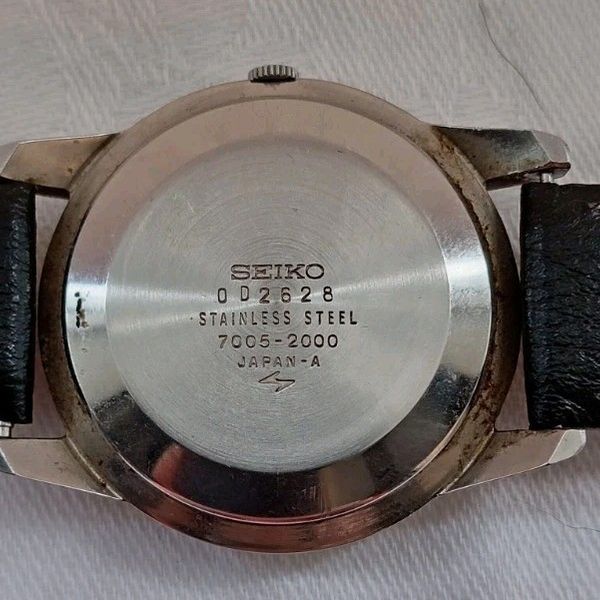 Seiko, Vintage Automatic Gents Watch, 7005-2000, 1970, New Replacement Strap. | WatchCharts ...