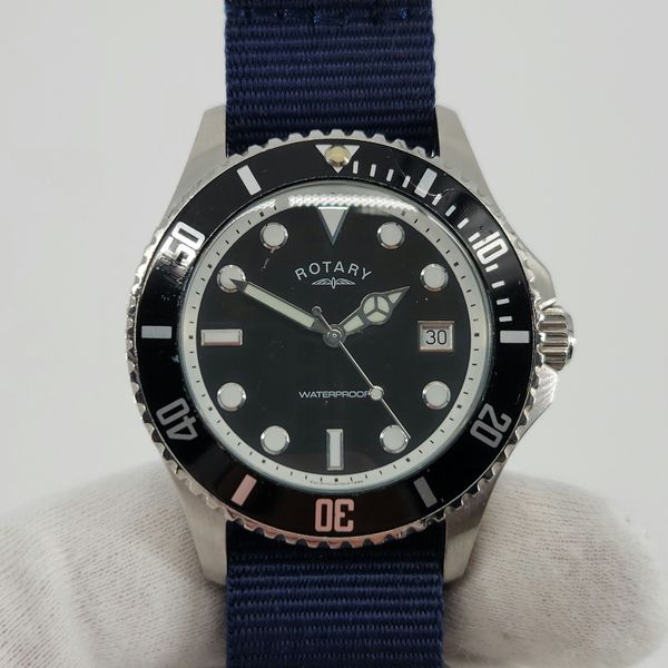 Rotary Men's Silver Tone w/ Black Dial & Rotating Bezel Waterproof ...