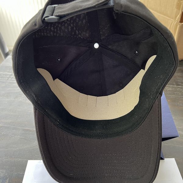 [WTS] Tudor Black Hat / Cap | WatchCharts Marketplace