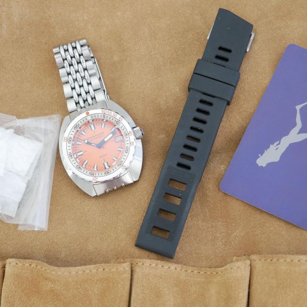 [WTS]: Samui Vintage Doxa 300 300t homage | WatchCharts Marketplace