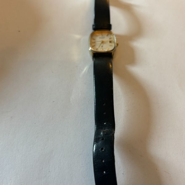 Citizen - Square black and gold ladies wristwatch - Untested ...