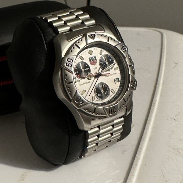 Tag Heuer 2000 Series Chronograph CE1111 | WatchCharts Marketplace