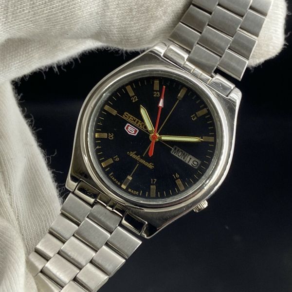 Vintage Seiko 5 Automatic 17 Jewels Cal.7009A Day Date Men's Wrist Watch | WatchCharts Marketplace