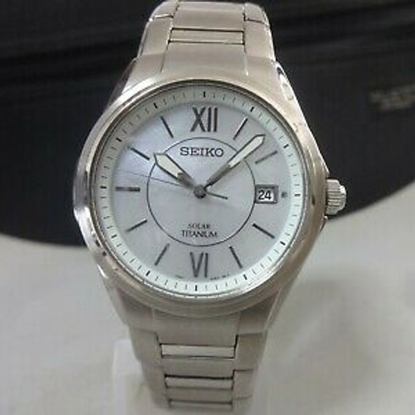 2004 SEIKO Solar Quartz watch [Solar Titanium] V145-0BA0 Sapphire Pearl ...