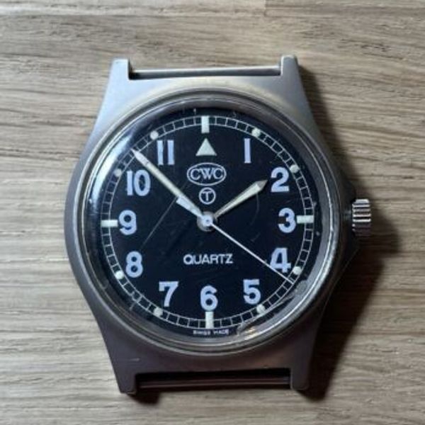 Vintage 1990 CWC 0552 Royal Navy Military Men's Watch Spares or Repair ...
