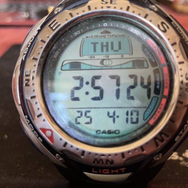 Vintage Casio Sea Pathfinder SPF40 Partly working, For Spares Or Repair ...