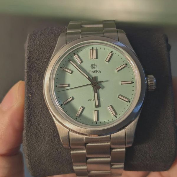 [WTS] LNIB Traska Commuter 38mm Mint Green - latest gen with quick ...
