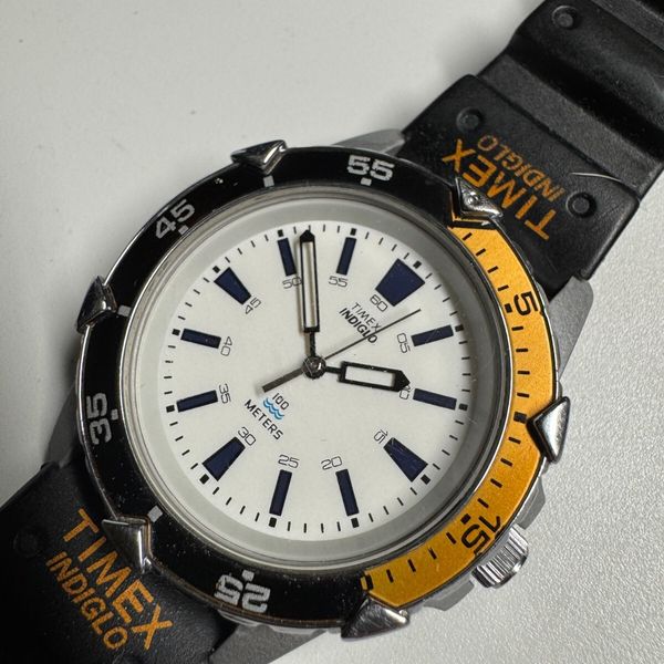 Timex Vintage 1994 Dive Watch 100M Yellow/Black Bezel 40MM New Battery ...