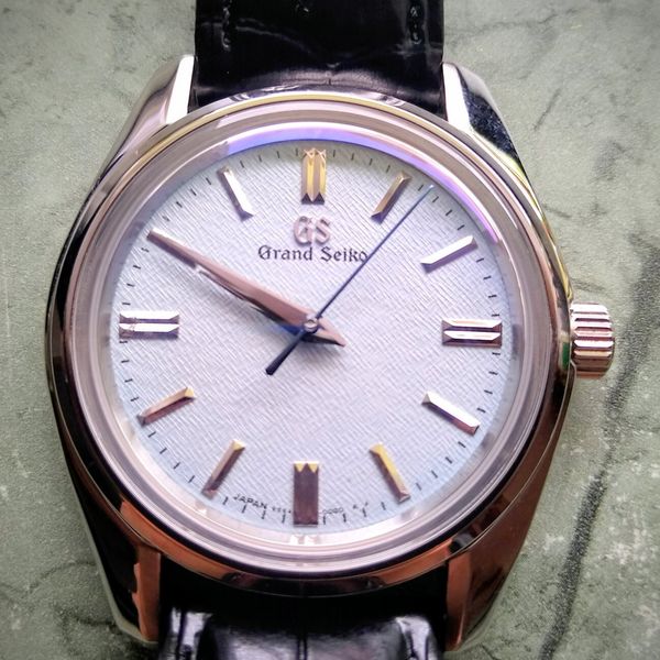 Seiko Mod. GS Fully Electronic Wristwatch for Men and Women ...