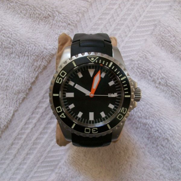 WILSON WATCH WORKS 2K Diver TUDOR DIAL | WatchCharts Marketplace