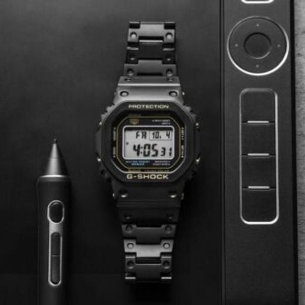 CASIO G-SHOCK FULL TITANIUM GMW-B5000TB IN SPECIAL EDITION CASE LTD EDT ...