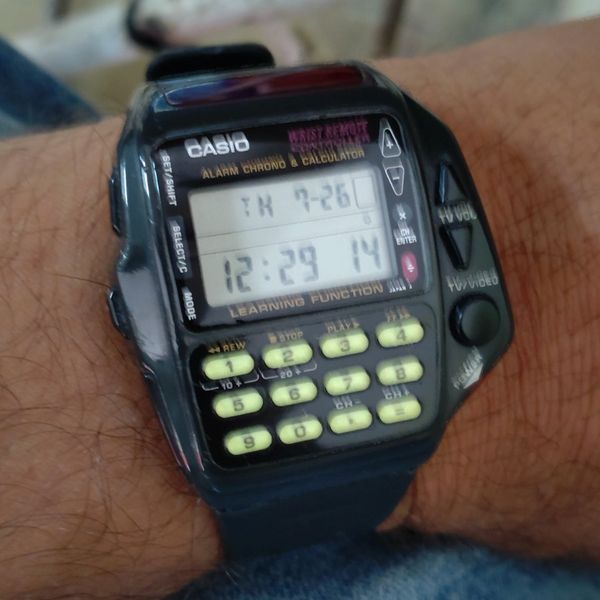 Casio CMD-40 Remote Controller Retro Watch "with five extra batteries ...