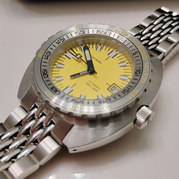 Seestern 300t Yellow face Diver | WatchCharts Marketplace