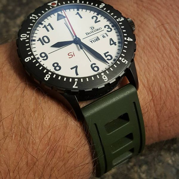 Damasko DK11 Black | WatchCharts Marketplace