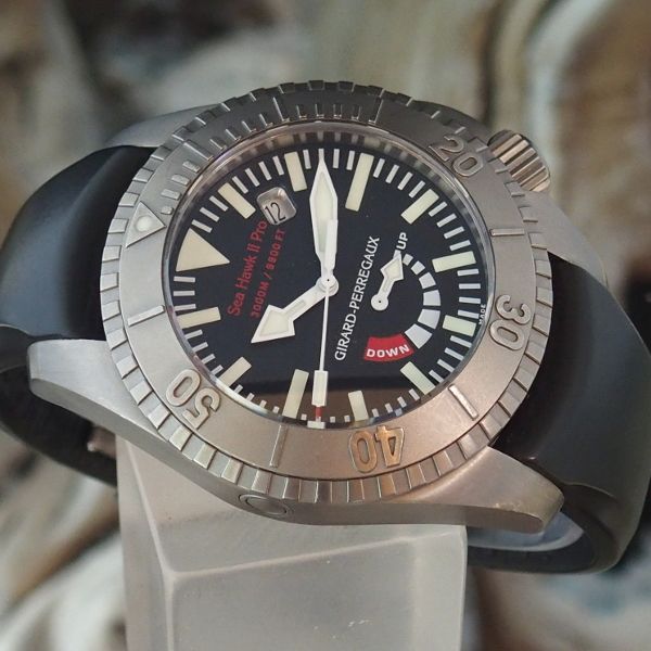 FS: Girard Perregaux Sea Hawk II Pro 3000M 49940 Exc Cond Box & Books ...