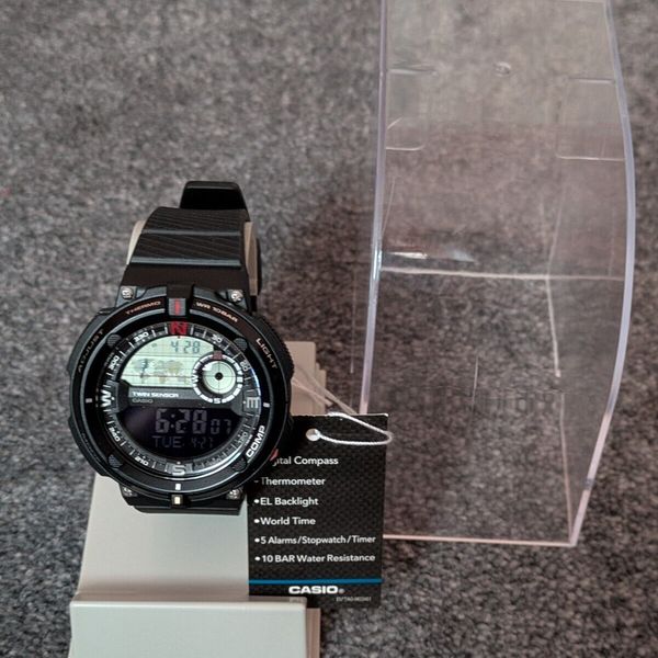 Casio SGW-600H-1BER Men's Twin Sensors Thermometer Compass Unisex ...