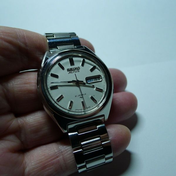 MENS 1977 SEIKO ACTUS DAY/DATE 21 JEWELS,SUPERB W ORDER & CONDITION 7019-8010 | WatchCharts ...