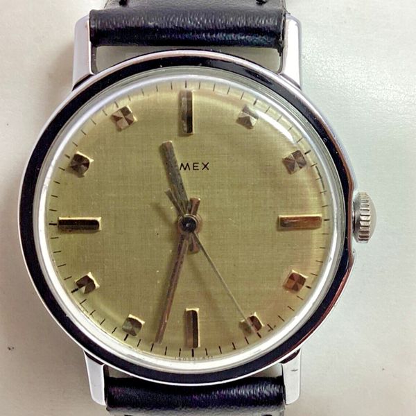 Vintage 1971 Menâ s Timex Mercury 33MM Mechanical Watch 1605022471 ...