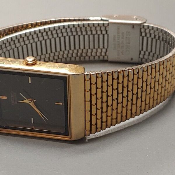 Seiko Quartz 5Y91-504H Black Dial Gold Band Men's Watch | WatchCharts ...
