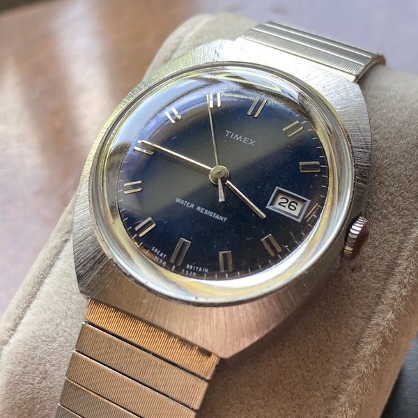 Vintage gents TIMEX 1970 British Menâ s Watch, Timex M25 | WatchCharts ...