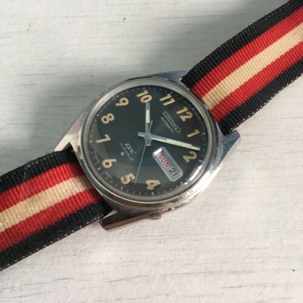 Vintage Seiko DX Automatic 6106-8219 man's watch runs | WatchCharts ...