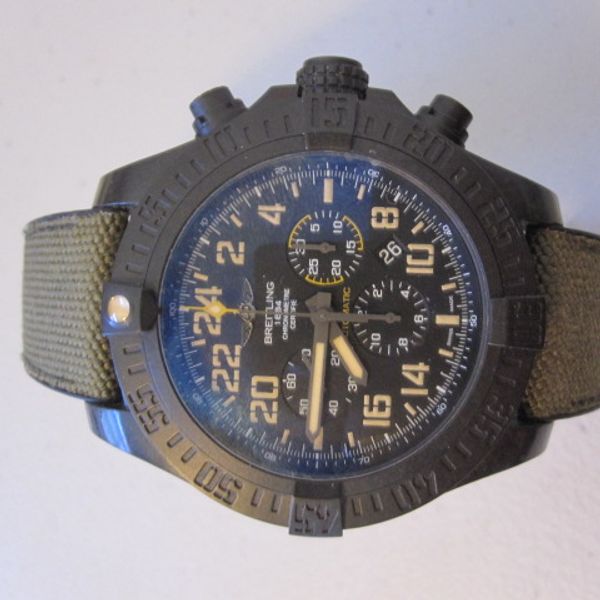 Sale $3999 BREITLING AVENGER HURRICANE MILITARY LTD 24h | WatchCharts