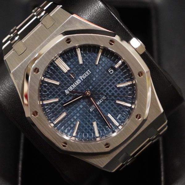 FS: Audemars Piguet Royal Oak BLUE Dial - 15400ST / MINT - | WatchCharts