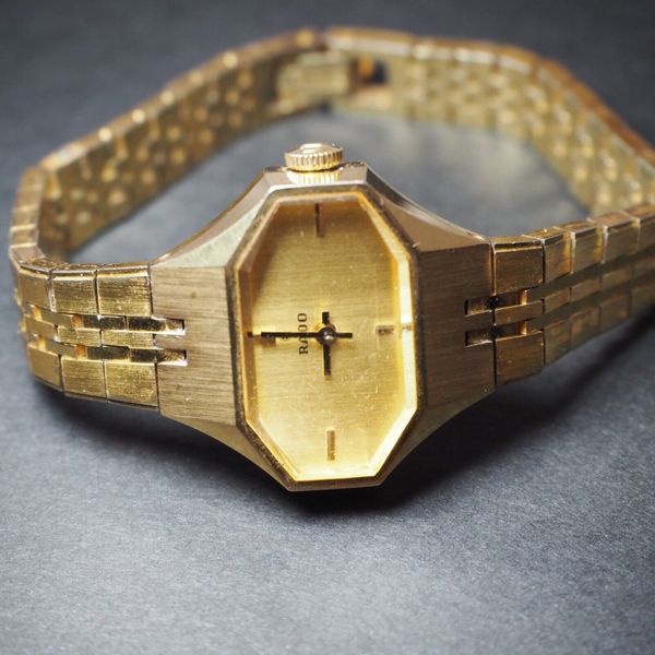 Rado Watch Manual Senhoras 24mm Vintage Tonneau Gold Dial Swiss Made ...