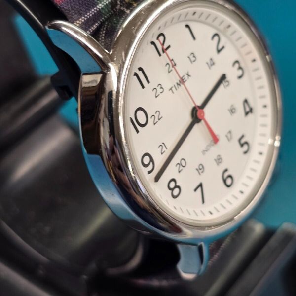 Working Timex Indiglo Weekender 38.5mm Unisex Plaid Nylon Band ...