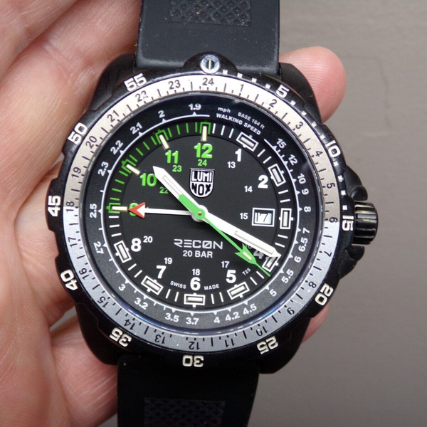 Men's LUMINOX "Recon" Swiss Diver / Military Watch w/ New Battery ...