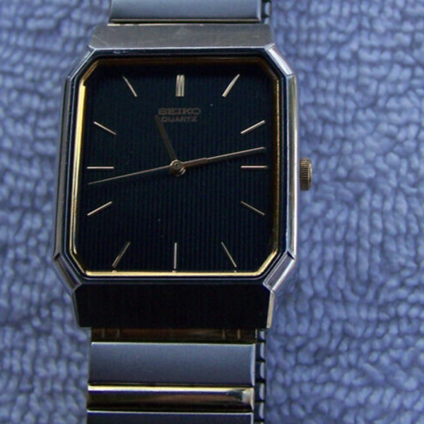 Mens Seiko Quartz Watch 5P31-5069 Two-Tone Runs | WatchCharts Marketplace