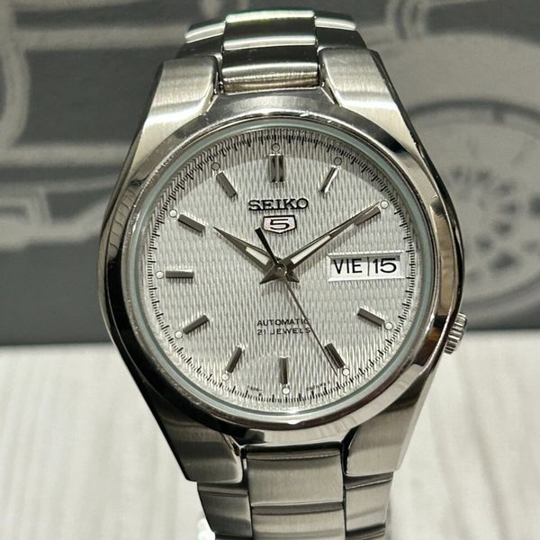 Seiko 5 Automatic 7S26-02F0 Day/Date silver Dial 21 jewels Men's Watch ...