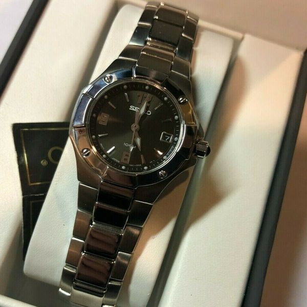 Seiko Ladies Watch - 7N82-0BE0 - NEW OLD STOCK - Black Dial - 100M ...