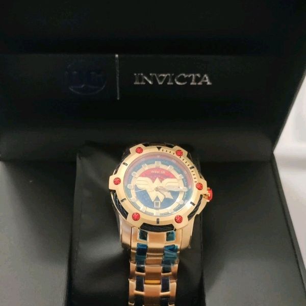 RARE Invicta DC Comics Wonder Woman 39mm Lady Gold Plated Watch w/ DC ...