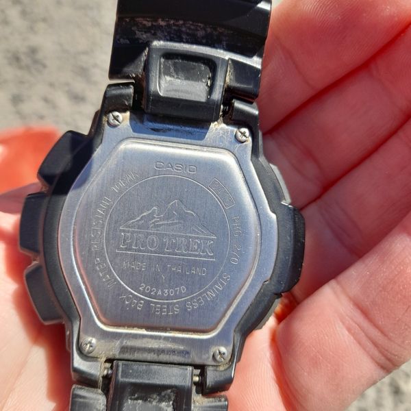 Casio Pro Trek PRG-270 Men's Wristwatch (Triple Sensor) | WatchCharts Marketplace