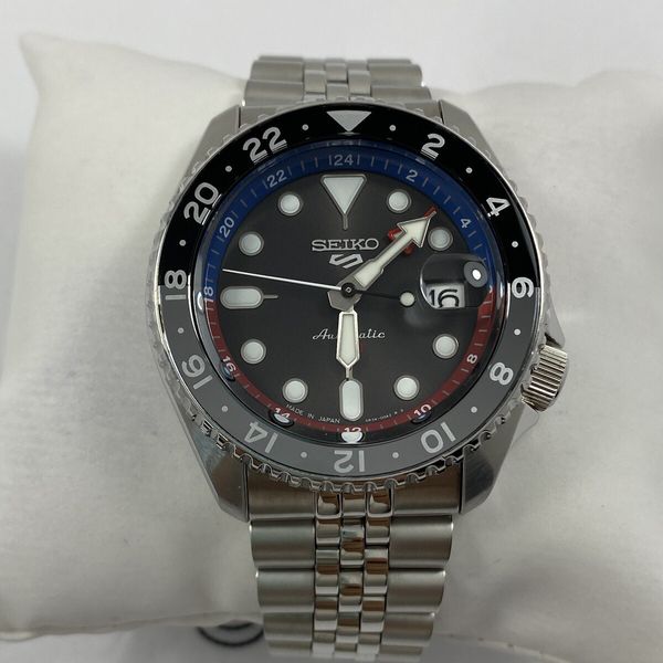 Seiko 5 Sports SKX GMT Automatic Gray Dial Stainless Steel Men's Watch ...