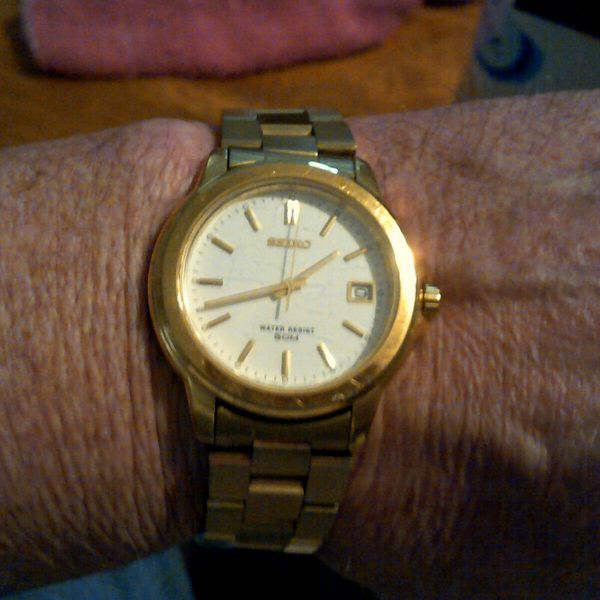 Men,s Seiko Quartz WR 50m With Matching Band V742-8151 R2 | WatchCharts ...