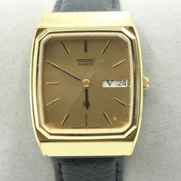 Vintage SEIKO SQ Gold Toned Day/Date Quartz Wristwatch Spares/Repairs - E30 | WatchCharts ...