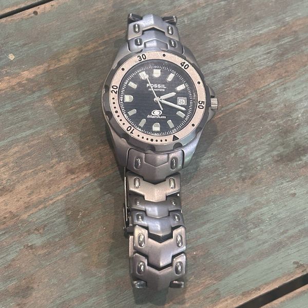 Fossil Men's TI-5020 Solid Titanium Watch With New Battery ...