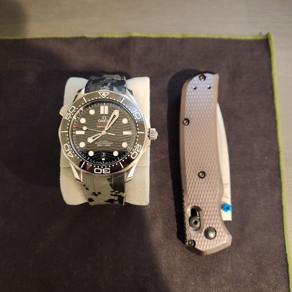 Local sale NoVa: Omega SMP 300 | WatchCharts Marketplace