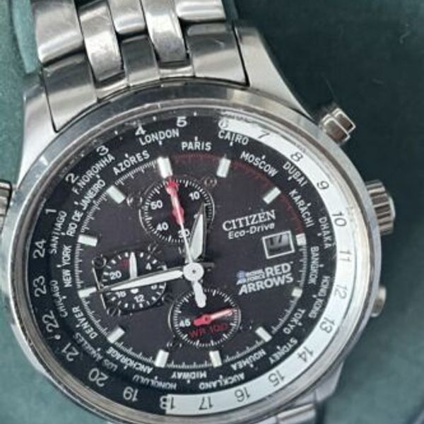 Citizen Men’s Eco-drive Red Arrows Chrono Bracelet Watch Read ...