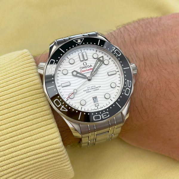 Omega Seamaster 300m Automatic Diver's Watch - Full Set - 210.30.42.20 ...
