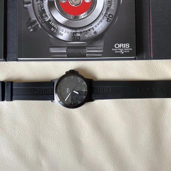 Oris Pilot Day Date 42mm WR100/100m Automatic Watch inc Rubber Strap | WatchCharts Marketplace