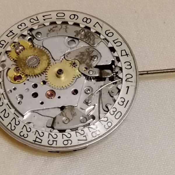 Vintage Zenith 2532c Watch Movement For Restauration Or parts ...